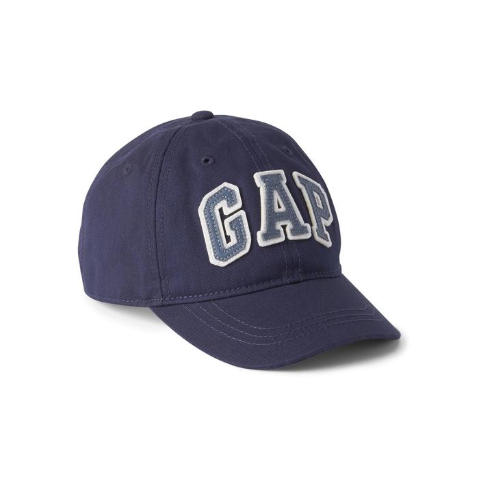Gap beret store